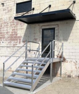 IBC Awning and OMNI Step - Upside Innovations Installation