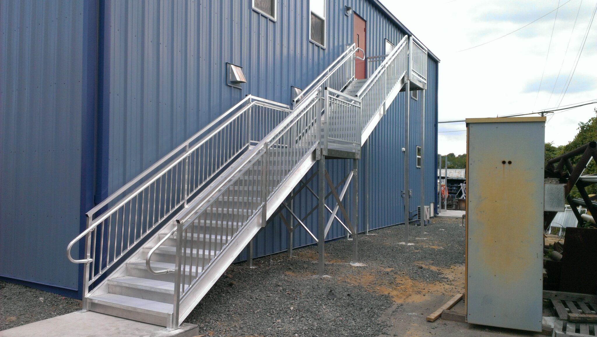 Entry Stairs for Modular Genius - Upside Innovations Installation